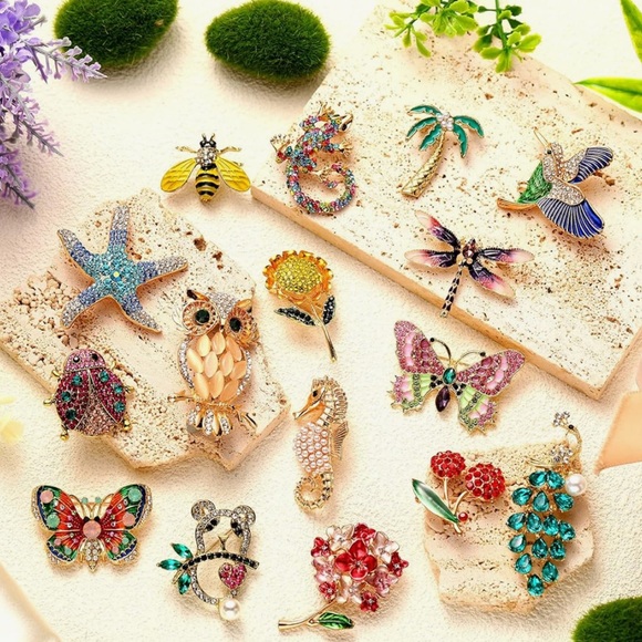 Accessories | Variety Of Colorful Animal And Nature Brooch Set Sold ...